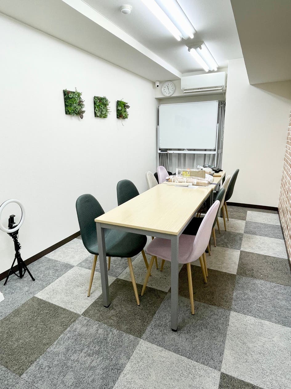 NEW！🌟駅チカ！アパとなり WiFi完備 お洒落なZOOM会議やリモートでも使える会議室！の写真13