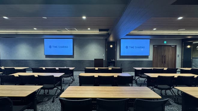 TS新橋5F【新橋駅 徒歩1分】セミナー 研修 パーティー ♥控室あり! 飲食 OK 無料WiFi 駅近★の写真2