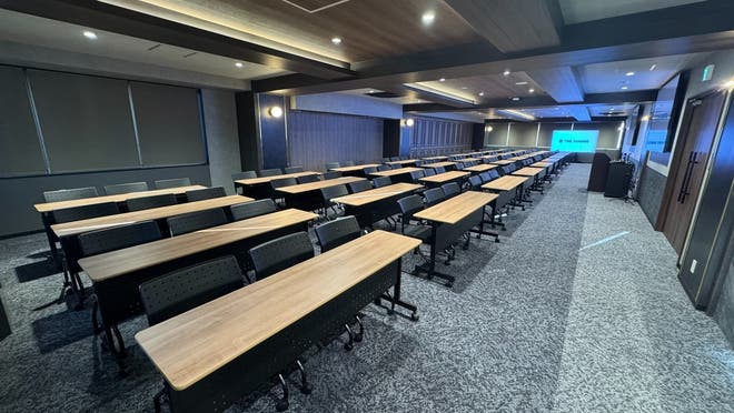 TS新橋5F【新橋駅 徒歩1分】セミナー 研修 パーティー ♥控室あり! 飲食 OK 無料WiFi 駅近★の写真6