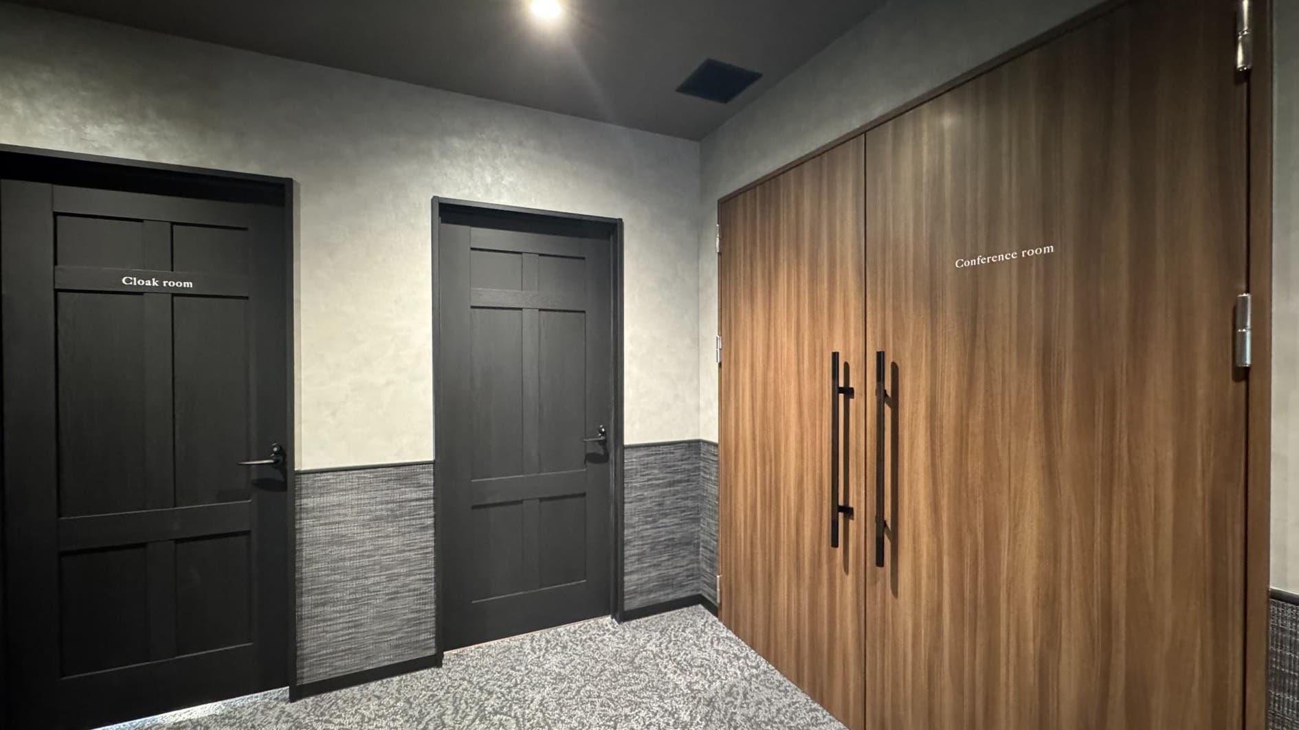 TS新橋5F【新橋駅 徒歩1分】セミナー 研修 パーティー ♥控室あり！ 飲食 OK 無料WiFi 駅近★の写真7