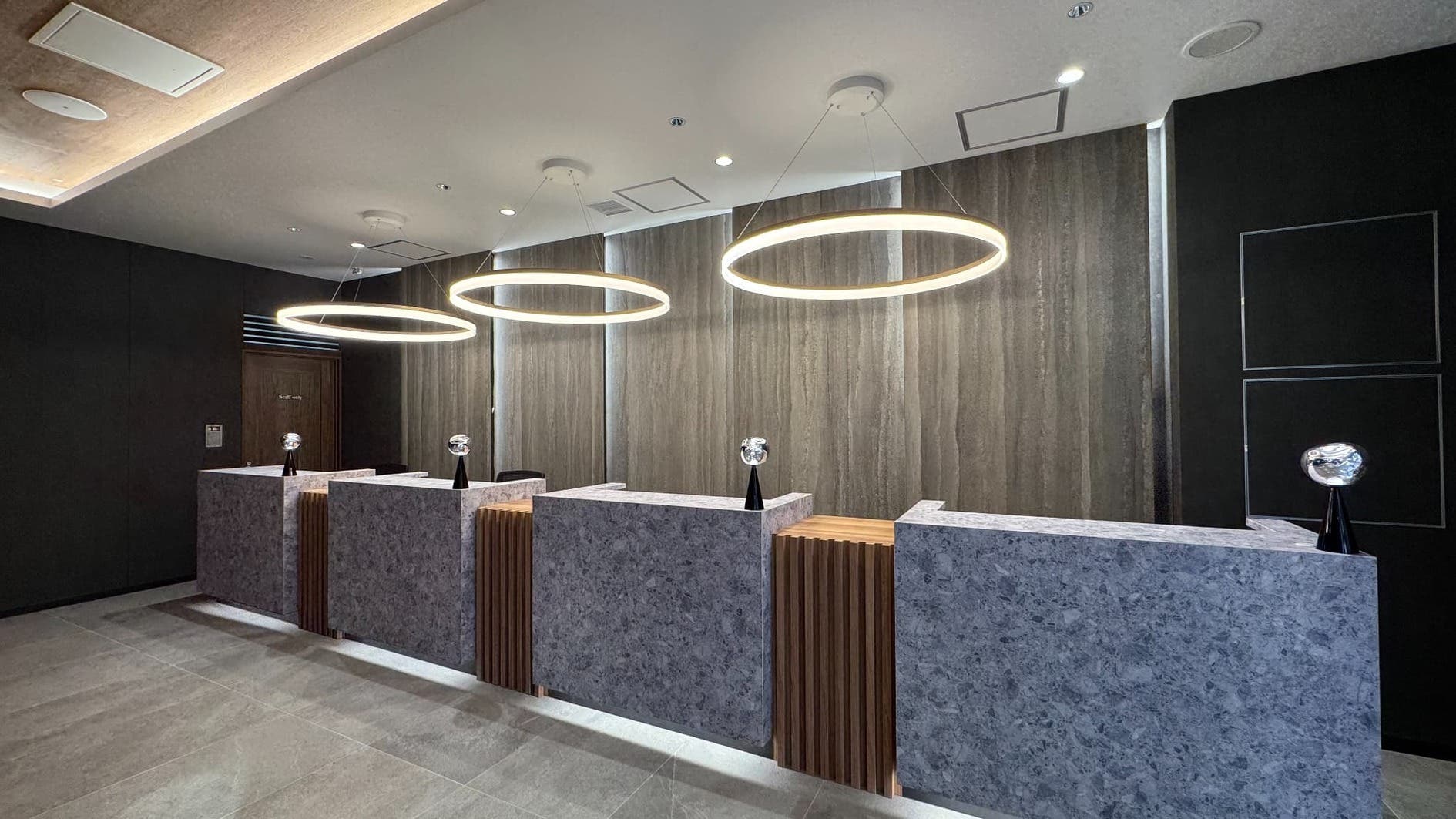 グレパ新橋7F【新橋駅 徒歩1分】パーティ イベント 撮影 ♥控室あり！ 飲食 OK 無料WiFi 駅近★の写真10