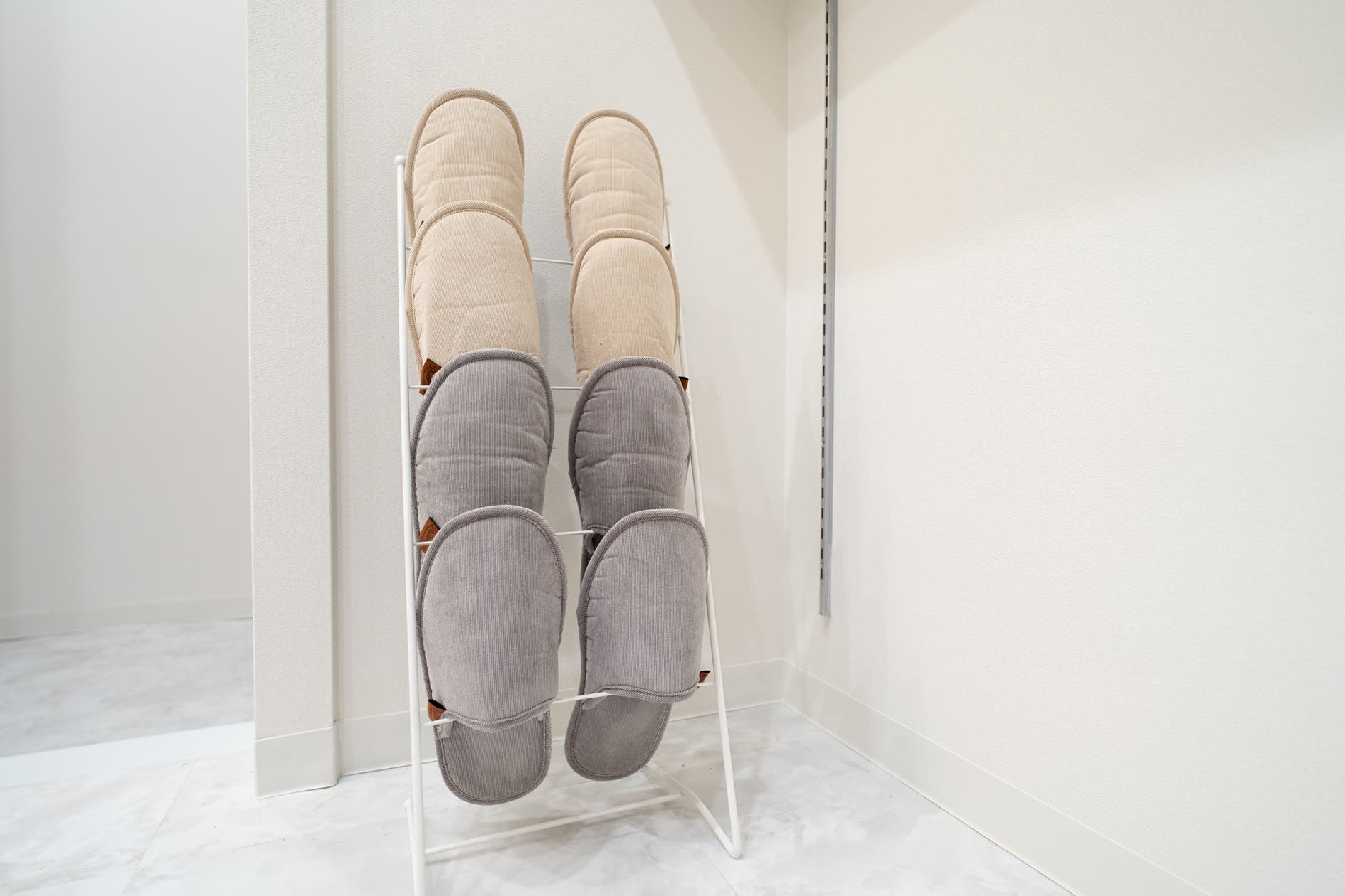 【オープン特価550円/1h】久屋大通駅徒歩7分✨一流が集う街 泉でワンランク上のプライベート空間を✨可燃ごみ捨て無料✨完全個室の写真12