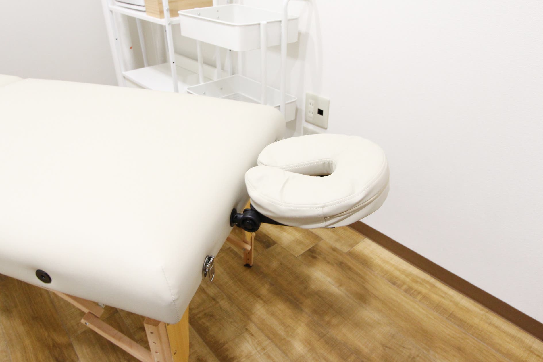 【OPEN記念価格】青葉台駅3分✨白を基調とした清潔感がある24時間利用できるレンタルサロンです🌱の写真5