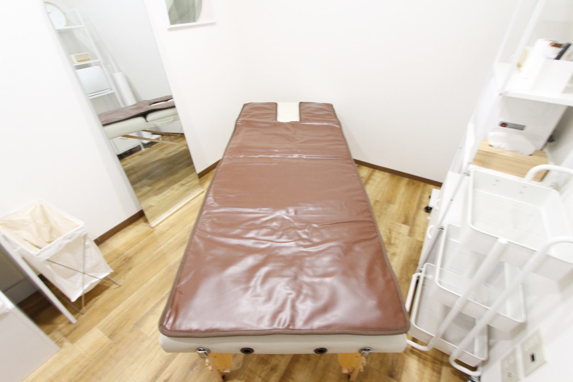 【OPEN記念価格】青葉台駅3分✨白を基調とした清潔感がある24時間利用できるレンタルサロンです🌱の写真8