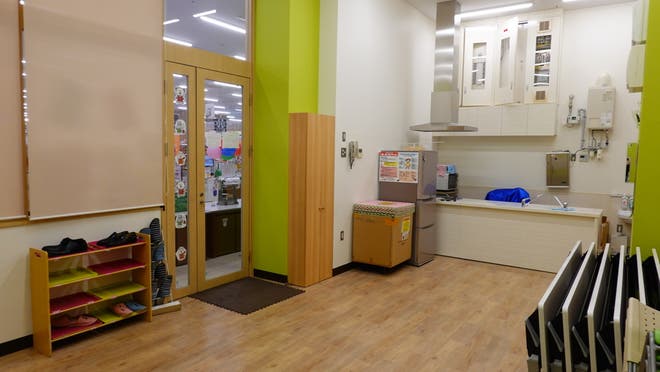 コープさっぽろほんどおり店 1F コミュニティルーム 地下鉄南郷7丁目 出口4 徒歩7分の写真3