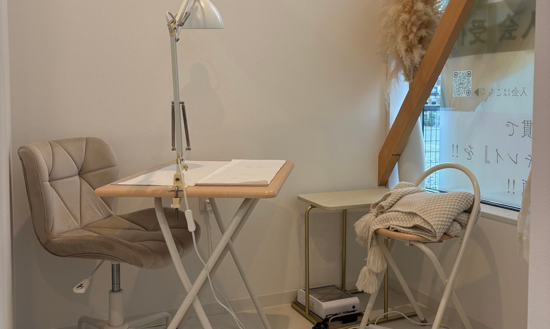 【森林公園駅徒歩2分】ネイル・小規模サロンに最適なプライベートスペース（2畳）の写真1