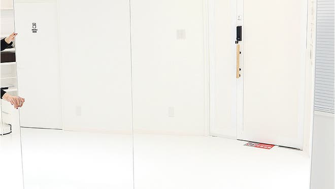 ✨OPEN記念価格✨青葉通一番町駅4分、仙台駅10分☆仙台唯一のオールホワイトなダンススタジオ!ダンスが上達するスタジオ💃の写真9