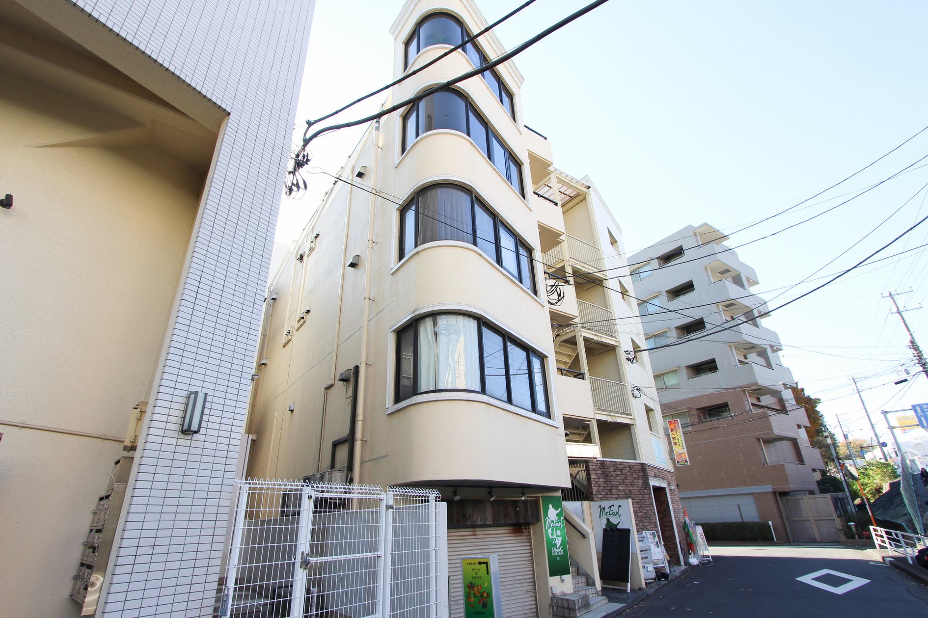 【OPEN記念価格】青葉台駅3分✨白を基調とした清潔感がある24時間利用できるレンタルサロンです🌱の写真24