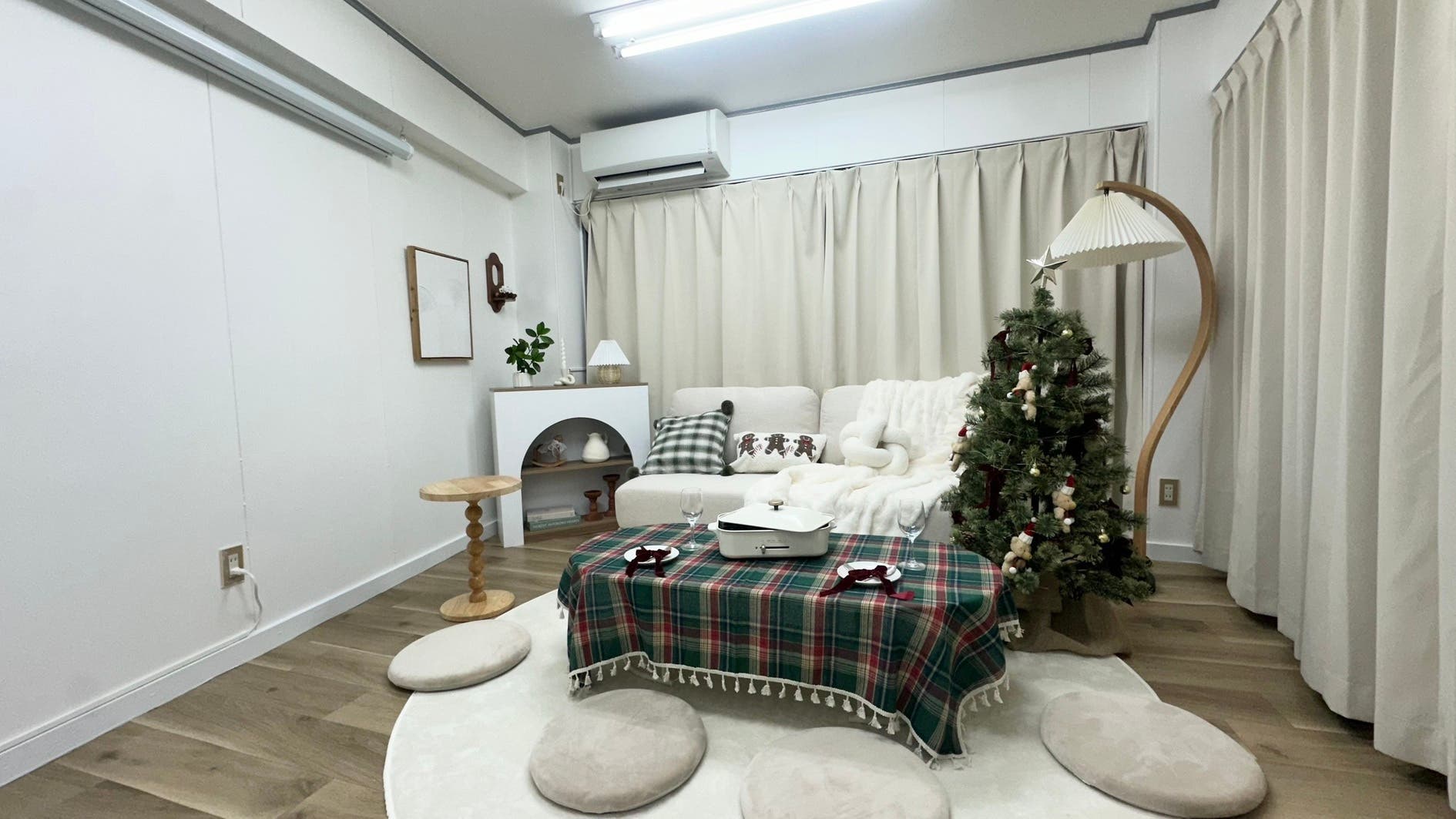 ✨代々木駅徒歩2分✨韓国風🐻最大8名🎉自然光☀️女子会／ママ会／歓迎会／撮影／推し活／デートの写真3