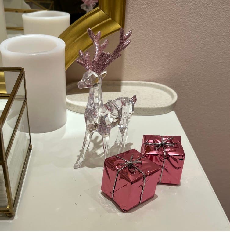 【🎀映えすぎピンクインテリア🎀】【クリスマス🎄】心斎橋5分🚃スクリーン鑑賞会🎞️デート💗推し活🫶未成年🆗学割🏫の写真3