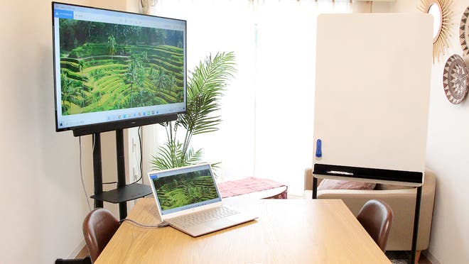 駅徒歩2分🌟清潔でオシャレ、📺50型TVモニター、📶無料Wi-Fi、少人数ワーク、📸撮影に最適【R-BASE高田馬場】の写真3