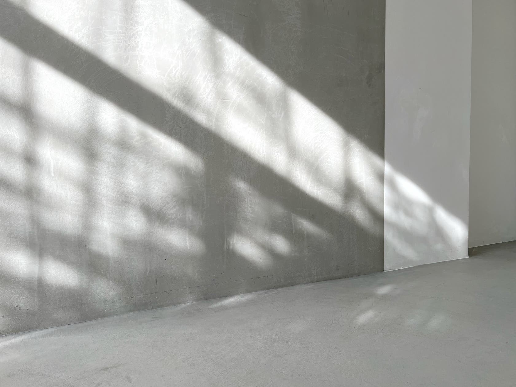 [自然光◎][南側全窓][ヴィンテージ家具][天井高3.2m][路面1F]多目的な用途に最適なスペース。の写真4