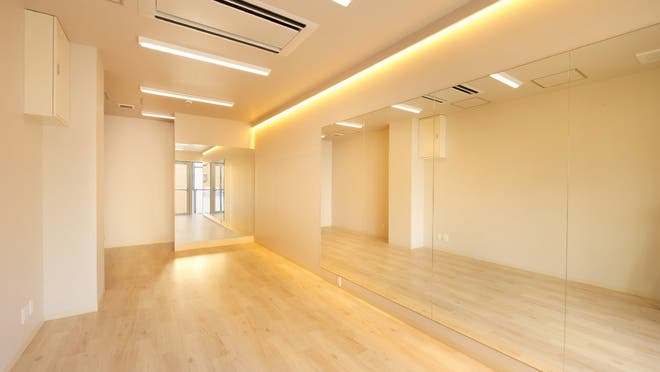 宮城野通駅から徒歩3分!ヨガ・ピラティス・ボディワークに最適な貸切無人スタジオ!(ウェルネススタジオ・グラシーズ仙台駅東口店)の写真1