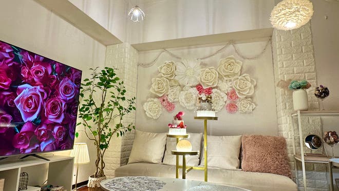 🌹心斎橋なんば徒歩圏!デート・女子会・推し活・生誕祭・映画鑑賞会など全部叶う映えレンタルスペース🌹の写真5