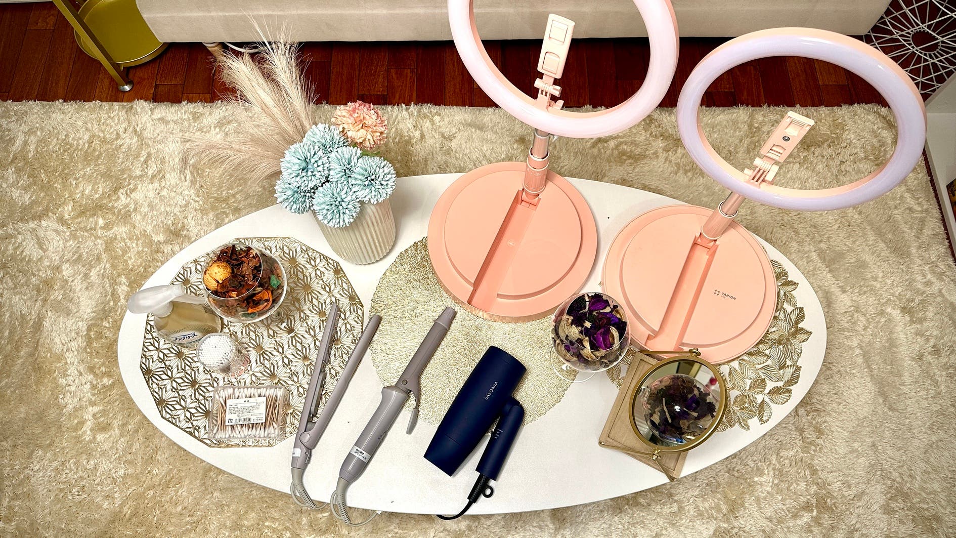 🌹心斎橋なんば徒歩圏！大型65インチ📺デート・女子会・飲み会・推し活・生誕祭・映画鑑賞会など全部叶う映えレンタルスペース🌹の写真19