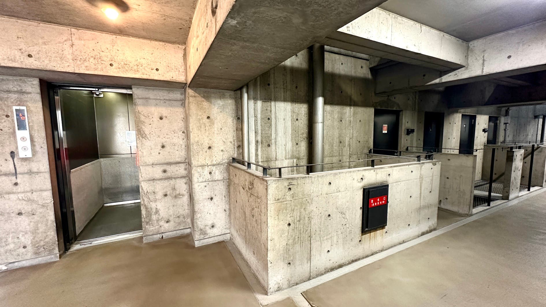 🌹心斎橋なんば徒歩圏！大型65インチ📺デート・女子会・飲み会・推し活・生誕祭・映画鑑賞会など全部叶う映えレンタルスペース🌹の写真30