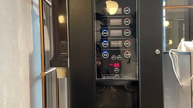 神田駅東口徒歩1分 駅近🚶フリードリンク☕️ 商談や複数人での作業やMeetingに最適な6名様用会議室の写真4