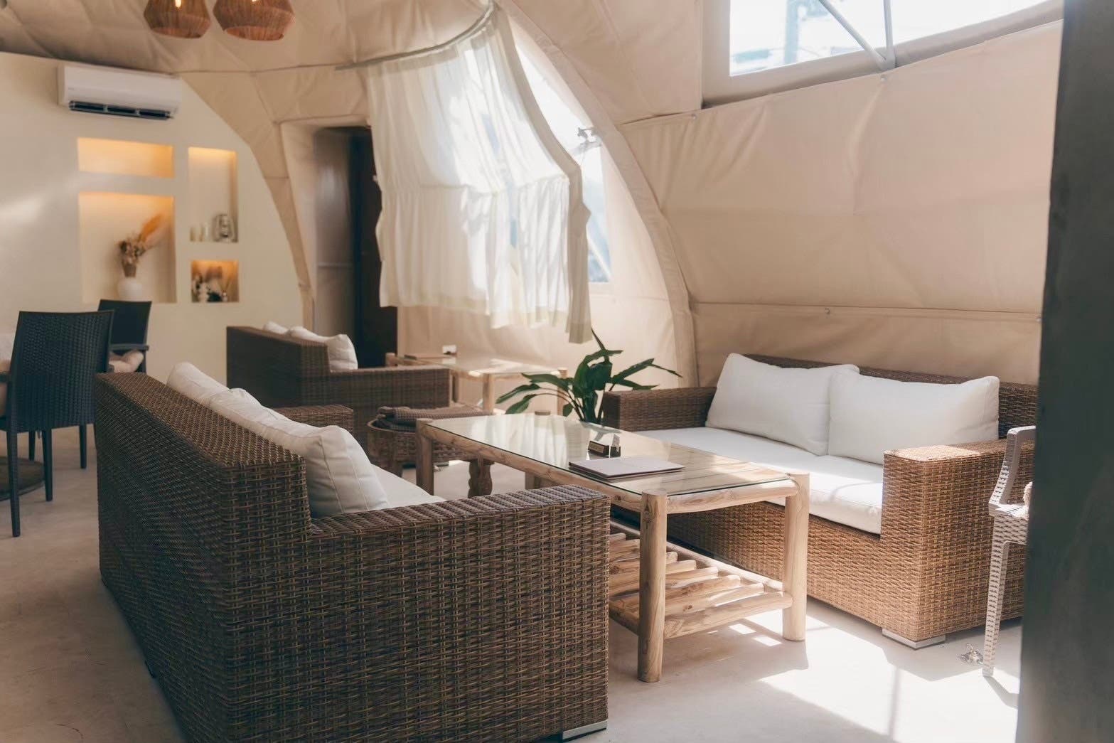 【レイアウト自由】最大30名/完全貸切/ママ会/女子会/オフ会/マッサージ施術ベットあり/推し活/誕生日会/ロケ撮影/パーティーの写真2