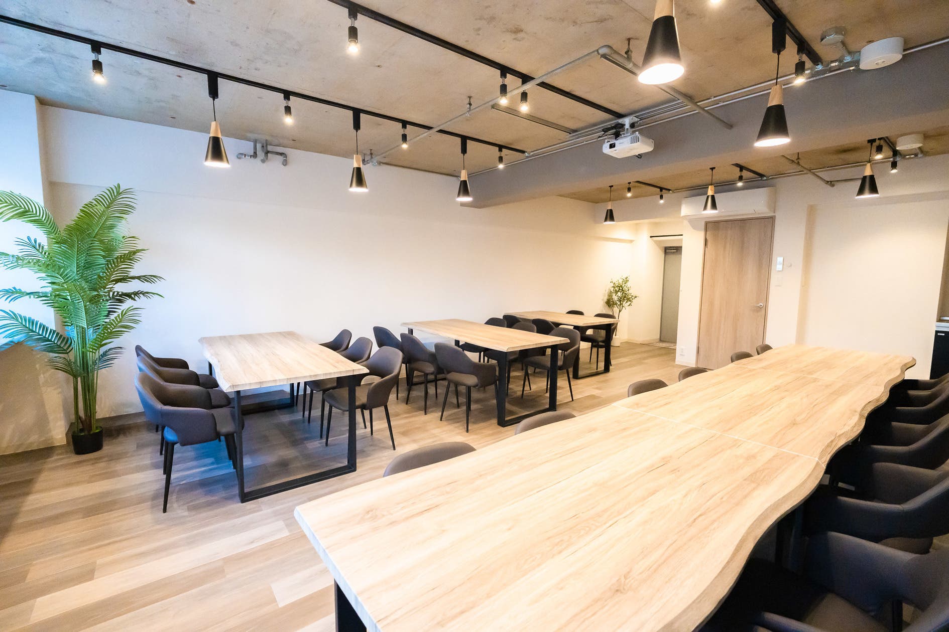 🌟久屋大通・丸の内エリアにあるオシャレな会議室🌟　会議からオフ会まで多目的に利用可能🎯の写真9