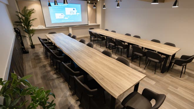 🌟12/1オープン🌟久屋大通・丸の内エリアにあるオシャレな会議室🌟 会議からオフ会まで多目的に利用可能🎯の写真2