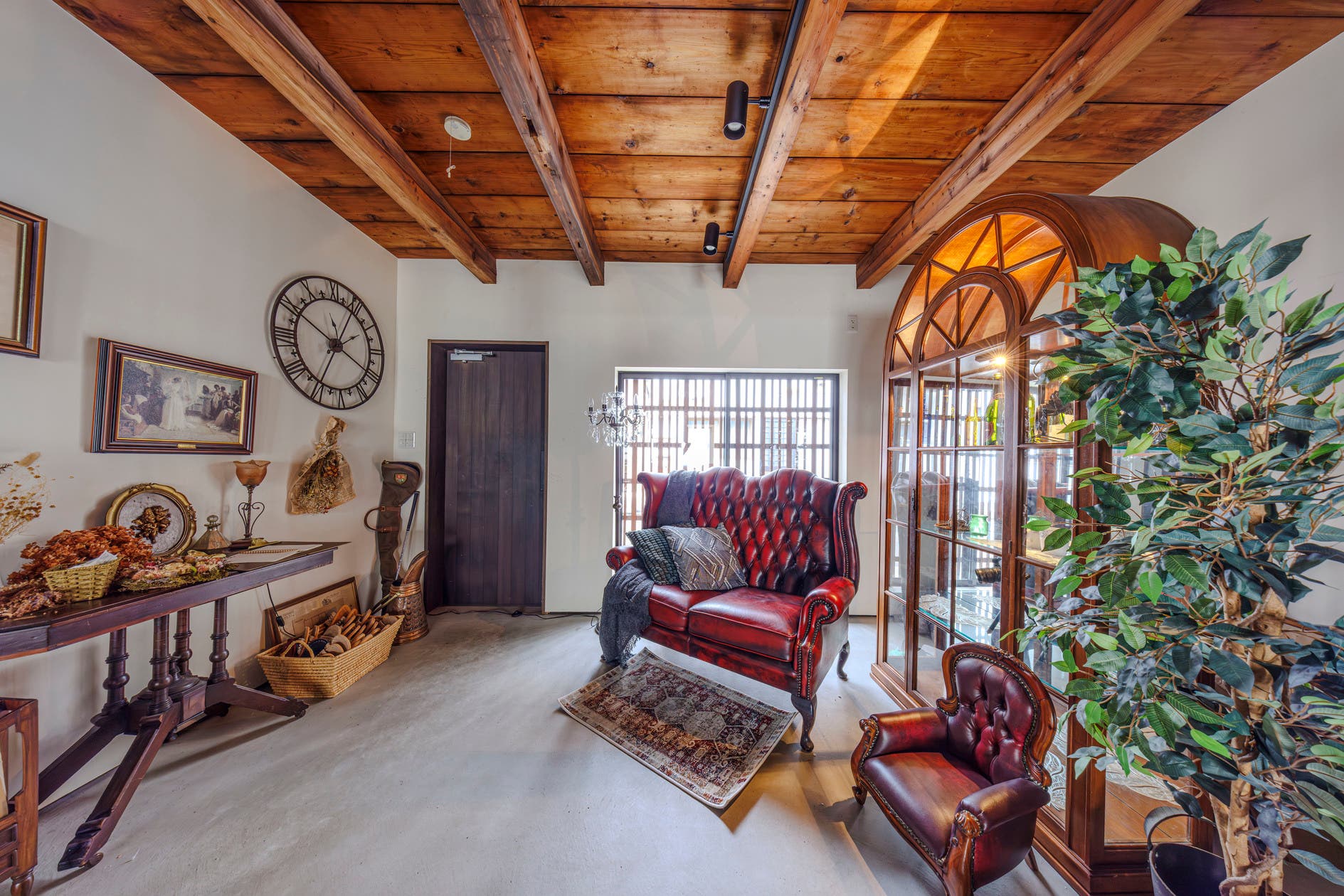 ✨古民家×西洋アンティーク🛋️✨ラグジュアリー空間で映える”撮影”🎦❤️イベントに最適🎉無料駐車場1台🚗💕の写真1