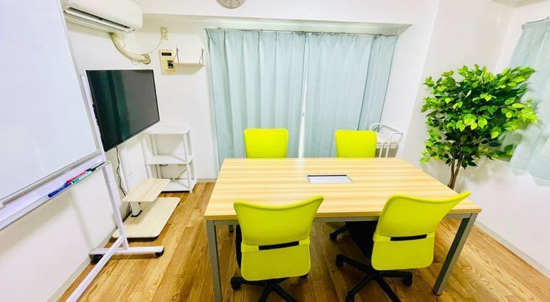 【船橋駅徒歩5分】24時間利用可能！テレビ、高速WiFi、ホワイトボード完備☆会議/打合せ/オンライン/ボドゲに最適