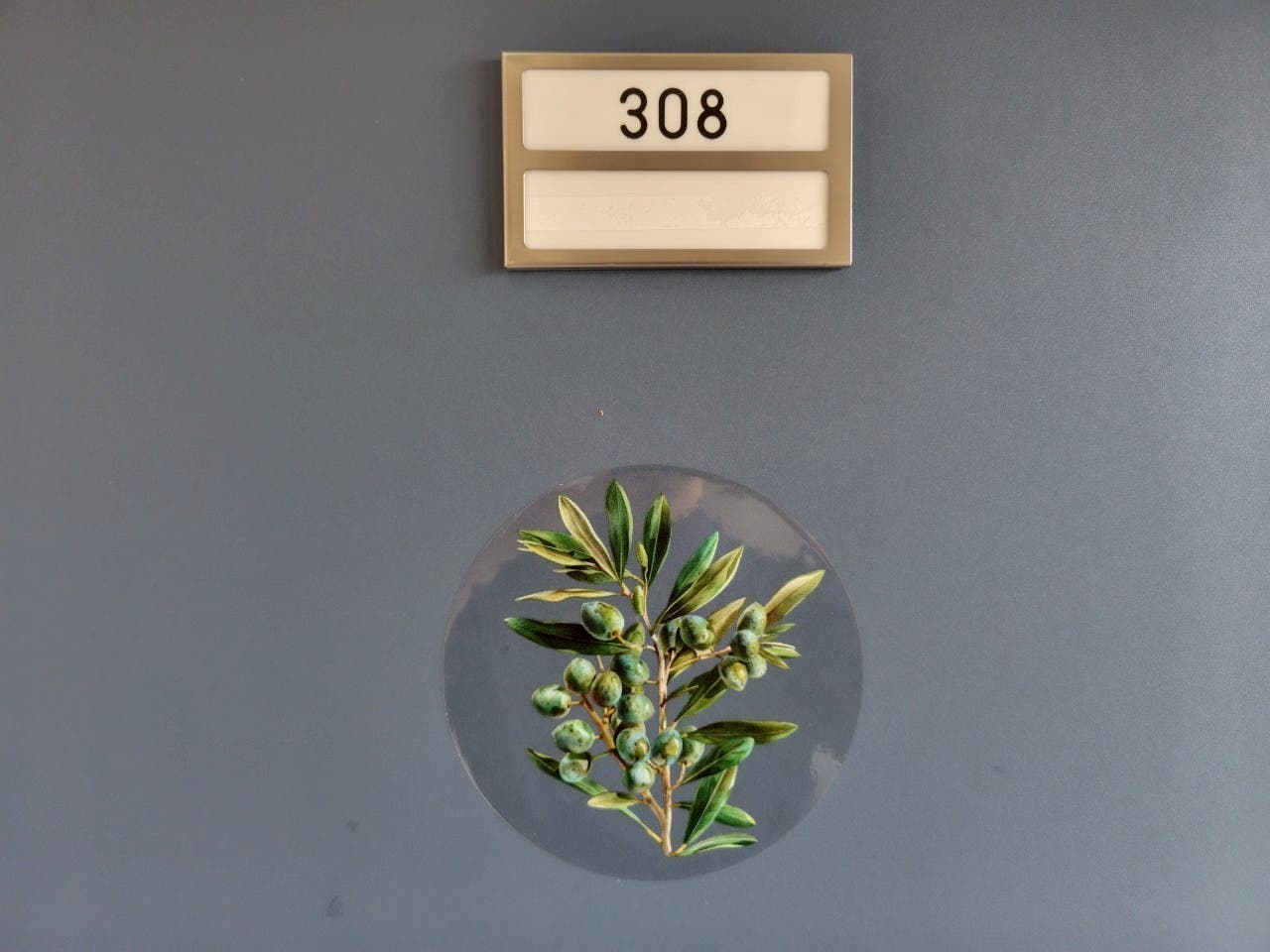 【船橋駅徒歩5分】24時間利用可能！テレビ、高速WiFi、ホワイトボード完備☆会議/打合せ/オンライン/ボドゲに最適の写真23