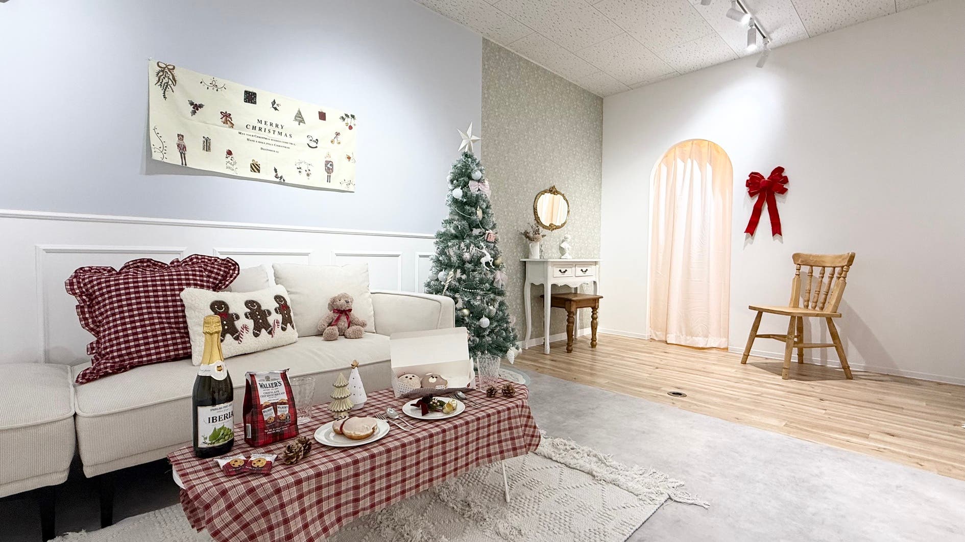 ✨NEWOPEN✨神泉徒歩1分🚶自然光☀️背景5種🎉アーチ壁🤍撮影／物撮り／SNS撮影／コスプレの写真1