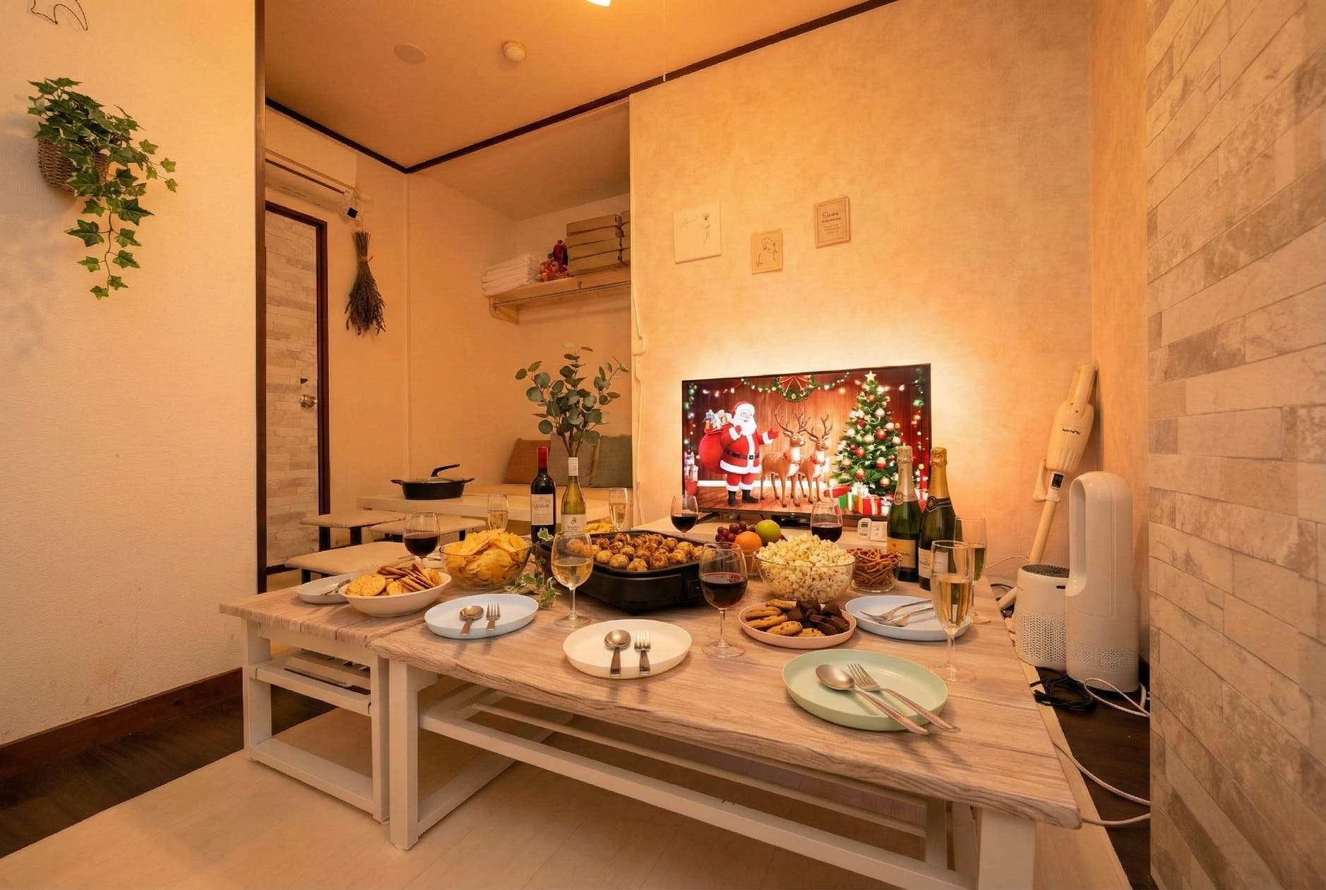 セレコレ🌳クリスマス☃️最大20名🉐駅5分🥳ゲーム機🎮女子会💗推し活🌟撮影📷パーティ🥂24H🏪whity西荻窪の写真1