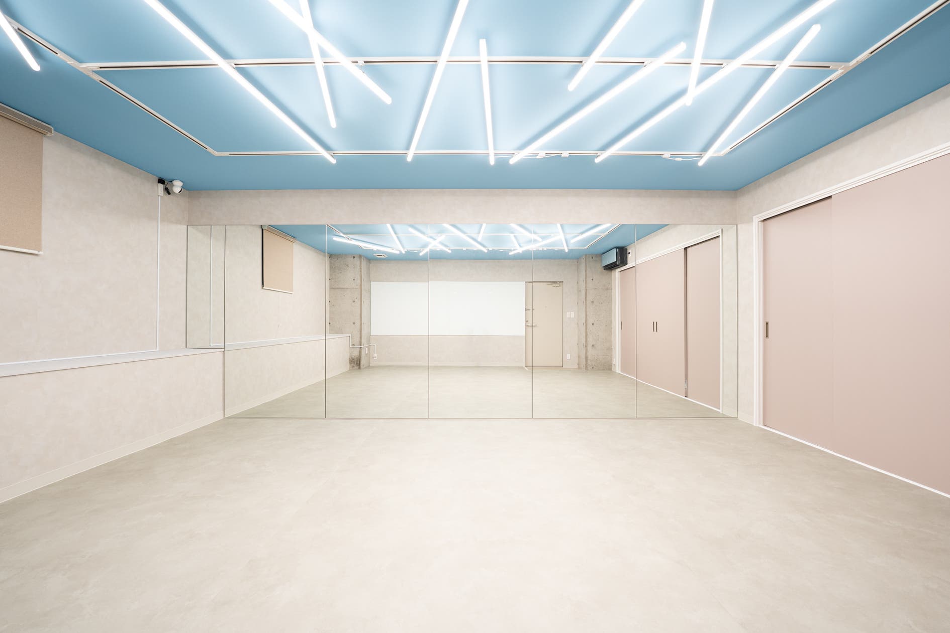 🎊【New】オープン記念割引中🎊｜京王八王子駅2分｜1Fダンススタジオ｜32.8㎡｜幅5.3m大型鏡＆無料備品多数！の写真2