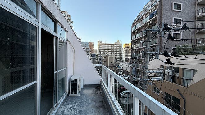 【撮影スタジオ】仙台市青葉区、大町西公園駅から徒歩1分にある、撮影にレンタルできる廃墟スタジオ・グラシーズ仙台店の写真5