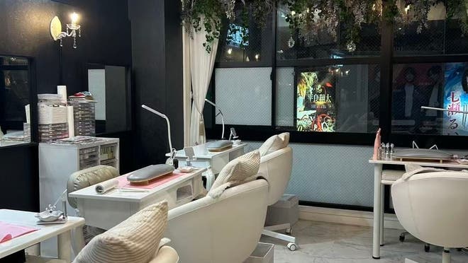 ネイルレンタルサロン(歌舞伎町店)の写真1