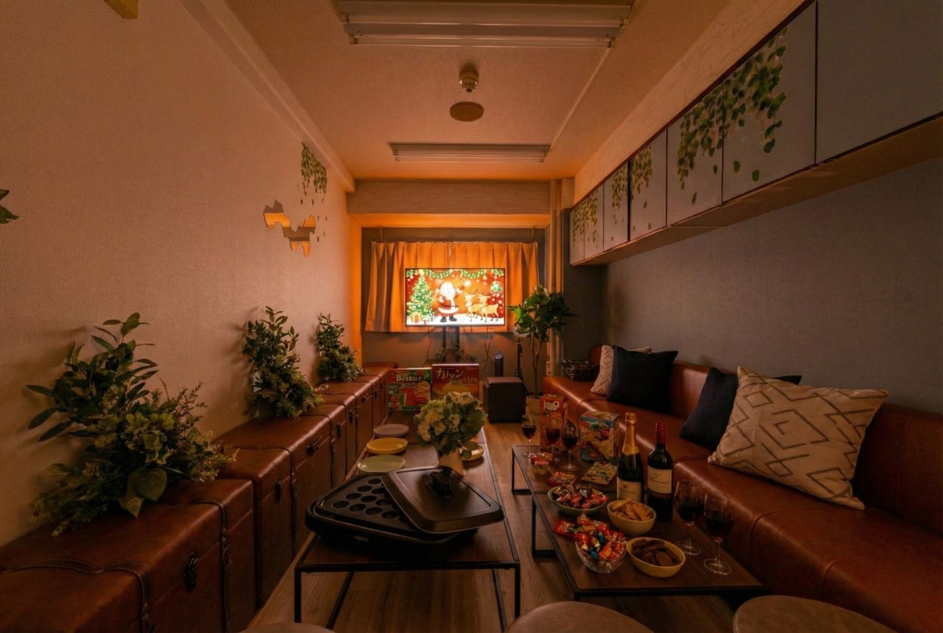 セレコレ🌳クリスマス☃️最大26名🉐駅7分🥳ゲーム機🎮女子会💗推し活🌟撮影📷パーティ🥂飲み会🍻essay池袋の写真1