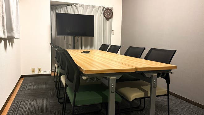 ✨NewOpen✨駅近/丸の内駅徒歩1分🚉高速WiFi・モニター完備💻8人まで利用可💼商談/面談/Web会議に最適✨の写真1