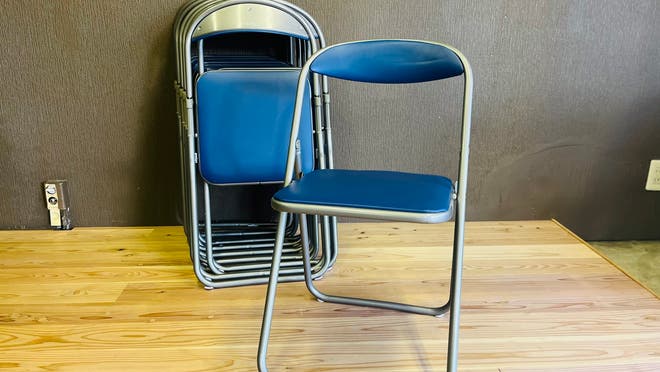 杉無垢床×ミニキッチンの自由な空間の写真8