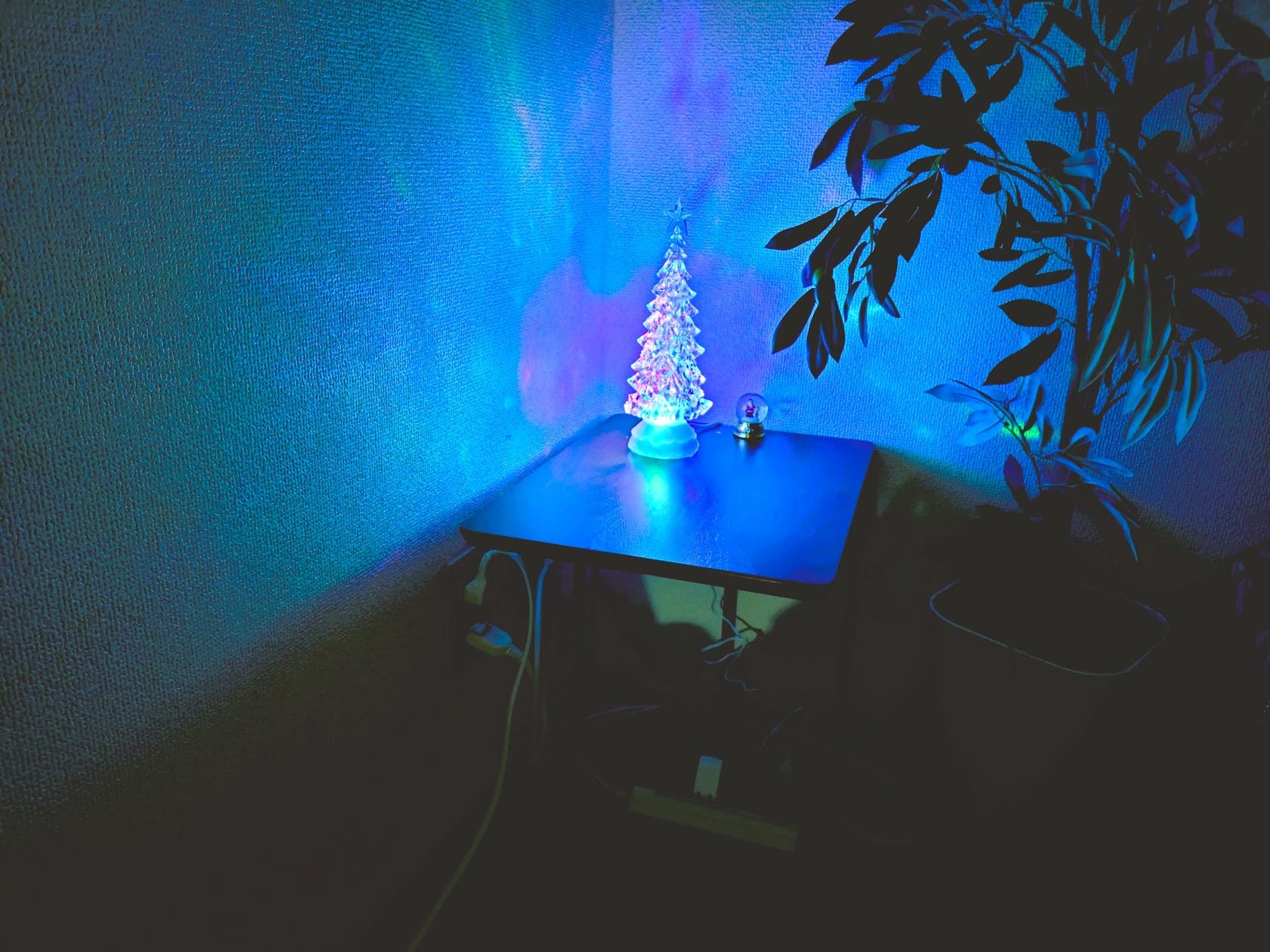 【大人気４人ぐらいのおしゃべりスペース】クリスマス🌟ゲーム多数🗑ゴミ箱利用可🍕鍋パ/タコパ/合コン/女子会/DVD鑑賞の写真2