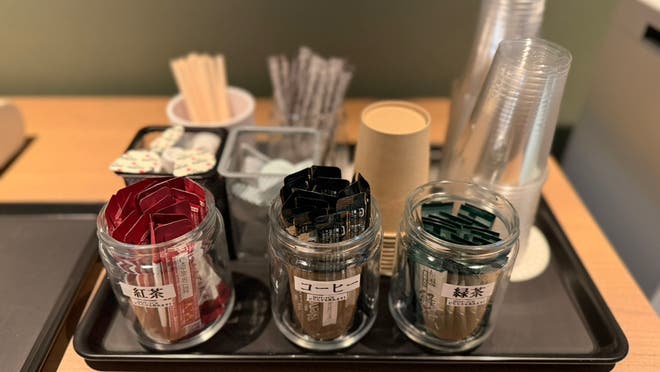 【1~6名BOX_A席】八王子駅徒歩3分!フリードリンク/モニター/Wi-Fi/充電器/テレワークやWeb会議に最適の写真12