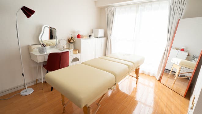 🎉OPEN🌟【上前津駅10番出口すぐ🚶♀️】💎高級感のある完全プライベート空間✨エステ、整体、講習会、コスプレ撮影に。の写真1