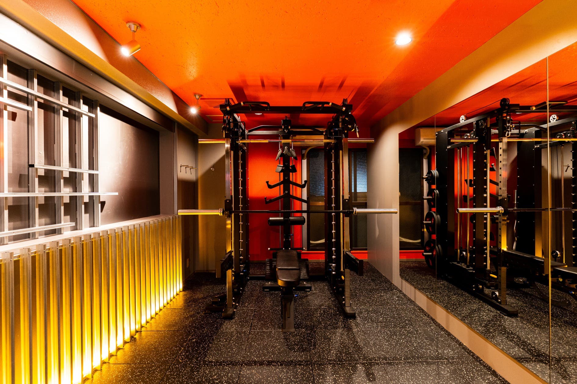 【荻窪駅徒歩4分】❤️‍🔥空間で“また来たい”をつくる❤️‍🔥｜トレーナーが選ぶNo.1レンタルジム🏋️‍♀️の写真1