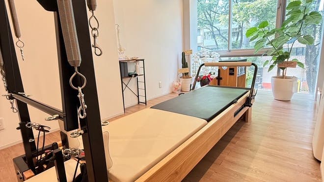 早稲田駅から徒歩8分のマシンピラティススタジオ(完全プライベート空間)の写真1