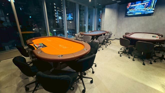 【2025年10/17OPEN!!】人形町駅から徒歩20秒!! ポーカーBARのスペースレンタルの写真1