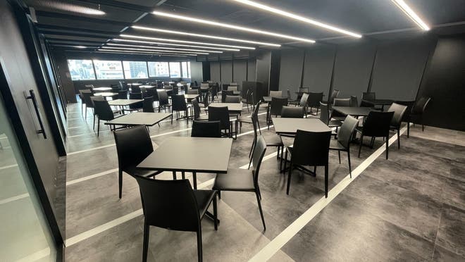 グレパ新橋8F【新橋駅 徒歩1分】パーティ イベント 撮影 ♥控室あり! 飲食 OK 無料WiFi 駅近★の写真2