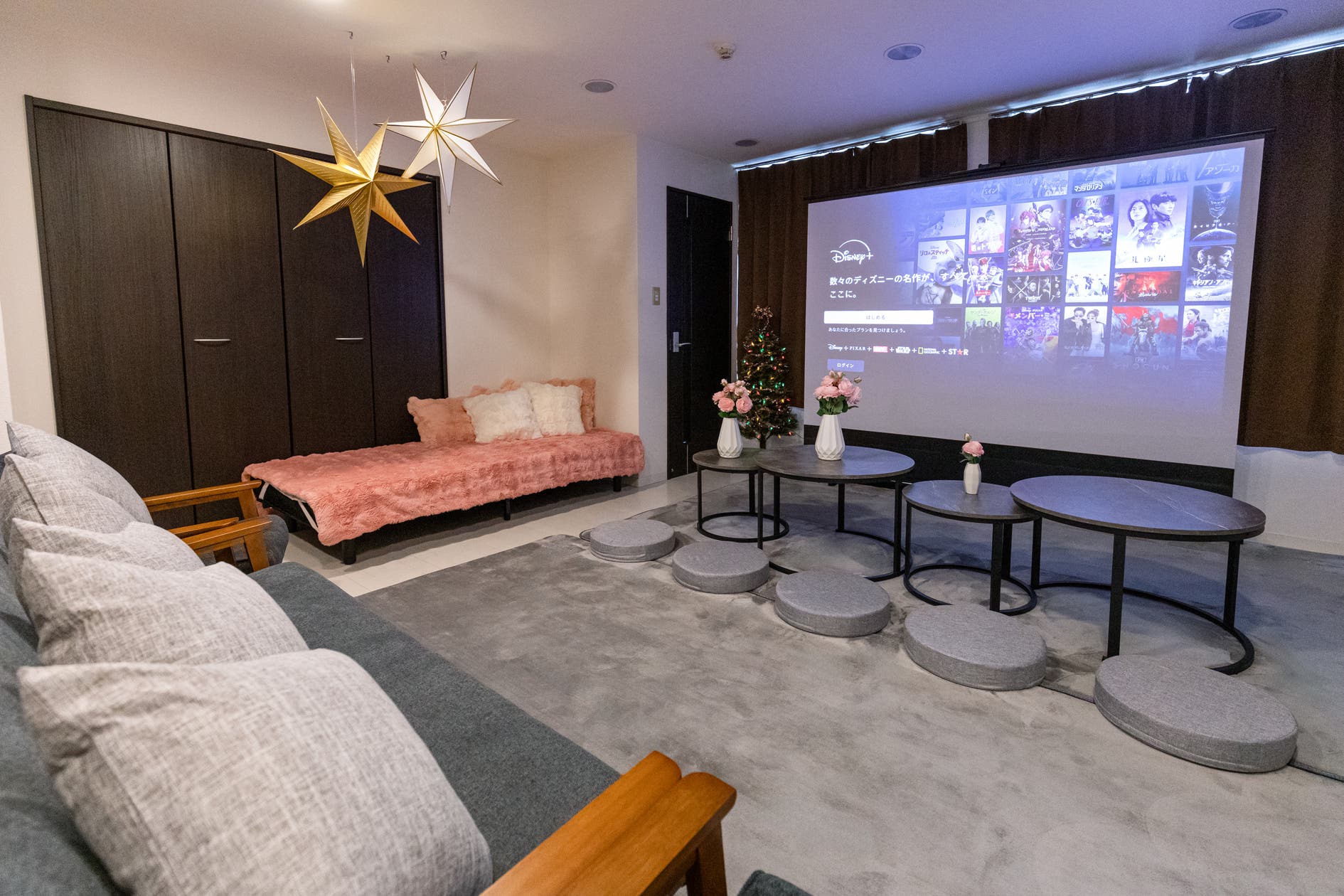 usy黒❤元町駅から徒歩2分❤大迫力100インチスクリーンで映画上映❤推し活❤の写真2