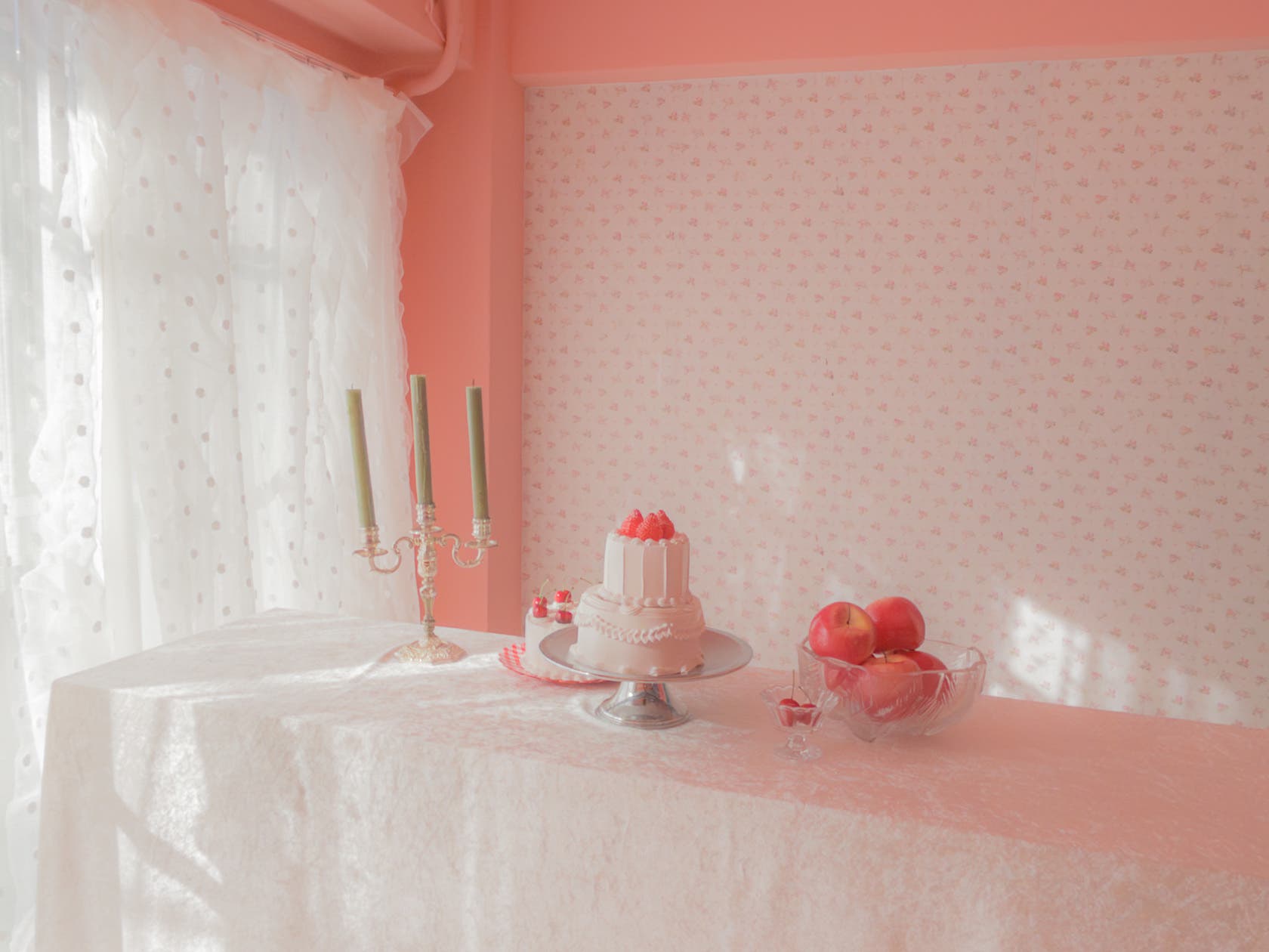 クリスマス| バレンタイン｜自然光｜かわいい｜ピンク｜赤 |レトロ | MV  #ペット可 #コスプレ #ロリータ #キッズ撮影の写真2