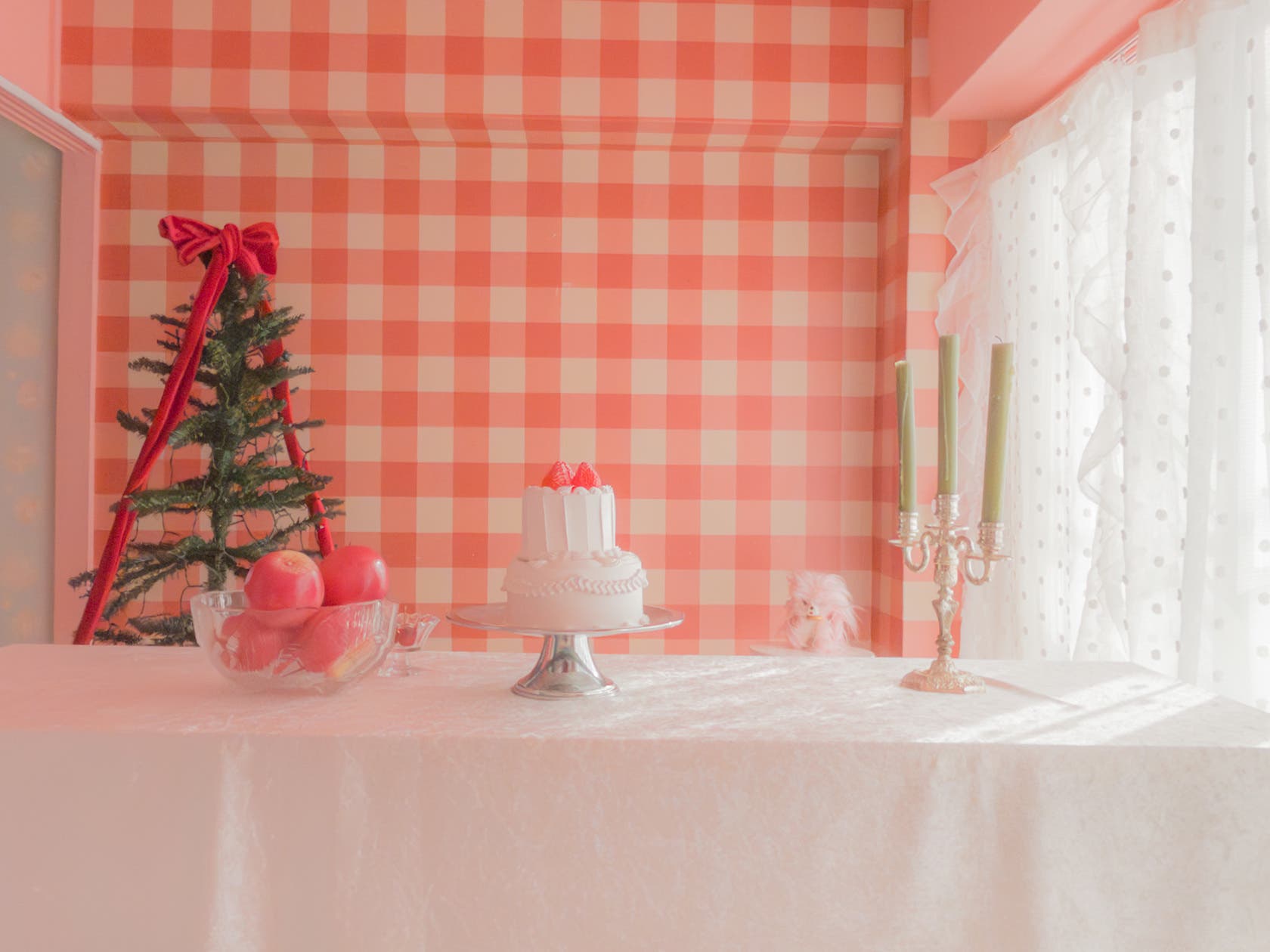 クリスマス| バレンタイン｜自然光｜かわいい｜ピンク｜赤 |レトロ | MV  #ペット可 #コスプレ #ロリータ #キッズ撮影の写真1