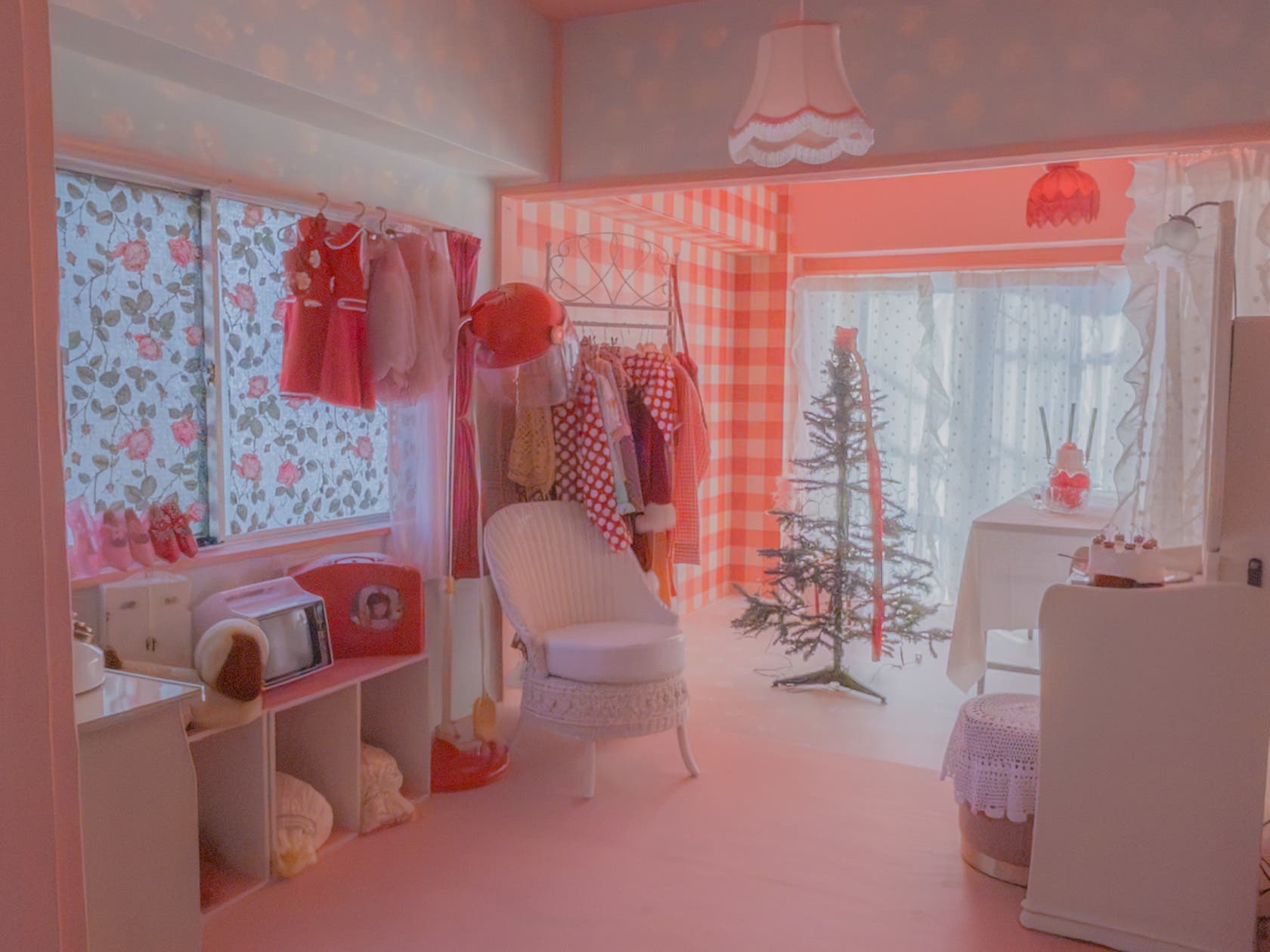 クリスマス| バレンタイン｜自然光｜かわいい｜ピンク｜赤 |レトロ | MV  #ペット可 #コスプレ #ロリータ #キッズ撮影の写真3