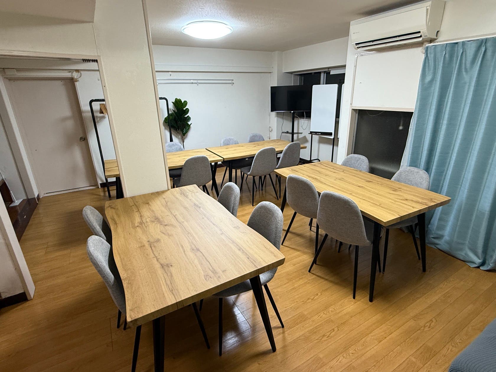 品川駅3分🚶‍♂️各種撮影👌🎥パーティ🎉飲み🍺会議セミナー🧑‍💻シャトープレイス品川・Bイベントスペースの写真1