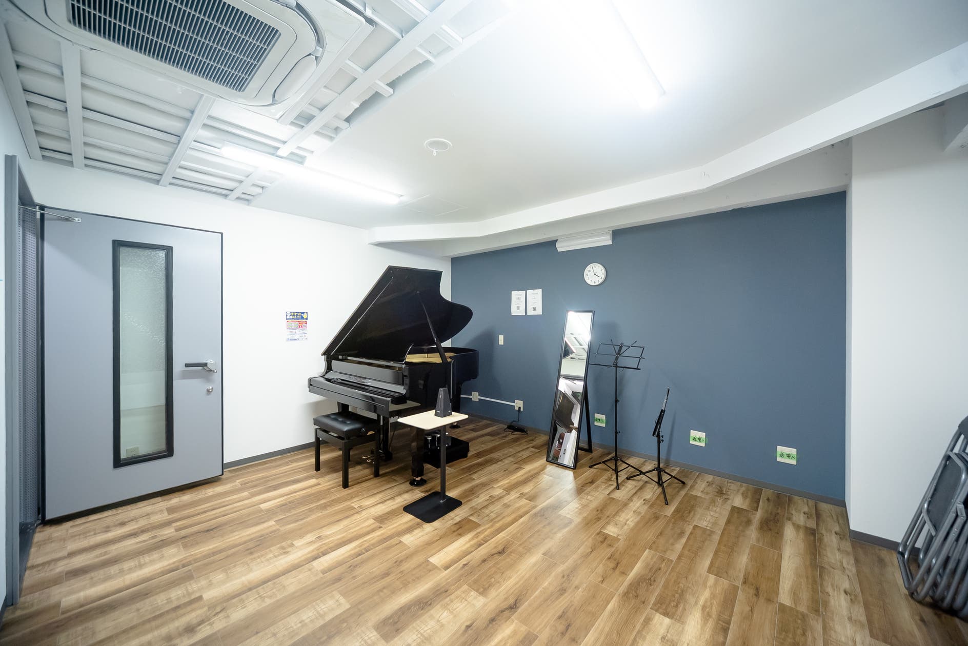 【約25平米】東別院駅から徒歩5分グランドピアノや楽器音楽練習ができるスペースオープン！の写真3
