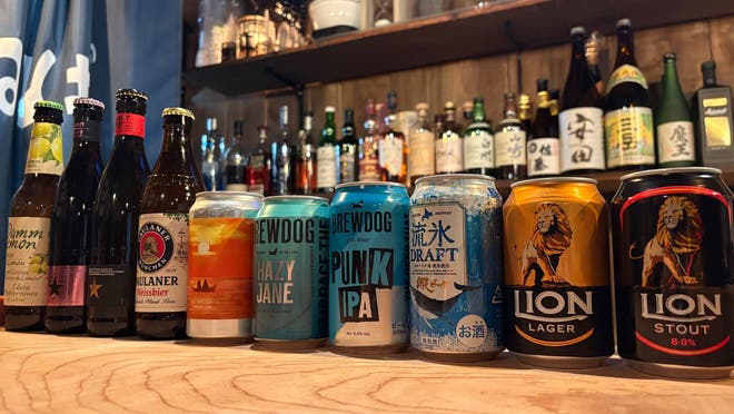 梅田駅近くの無料貸出Barの写真16