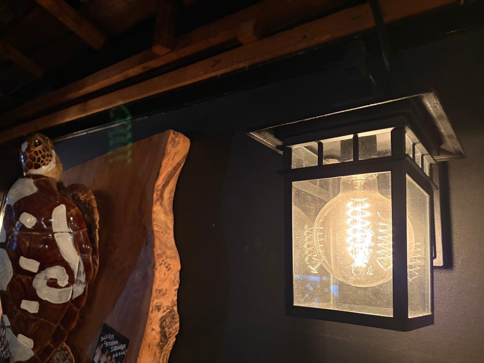 梅田駅近くの無料貸出Barの写真18